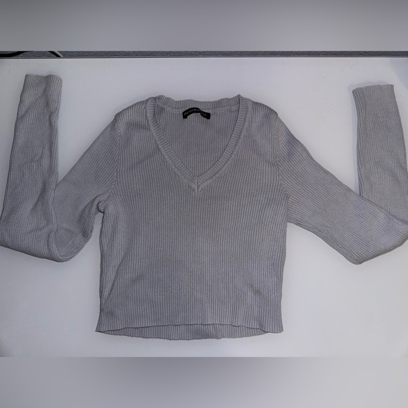 Brandy Melville | Sweaters | Brandy Melville Sweater Vneck | Poshmark